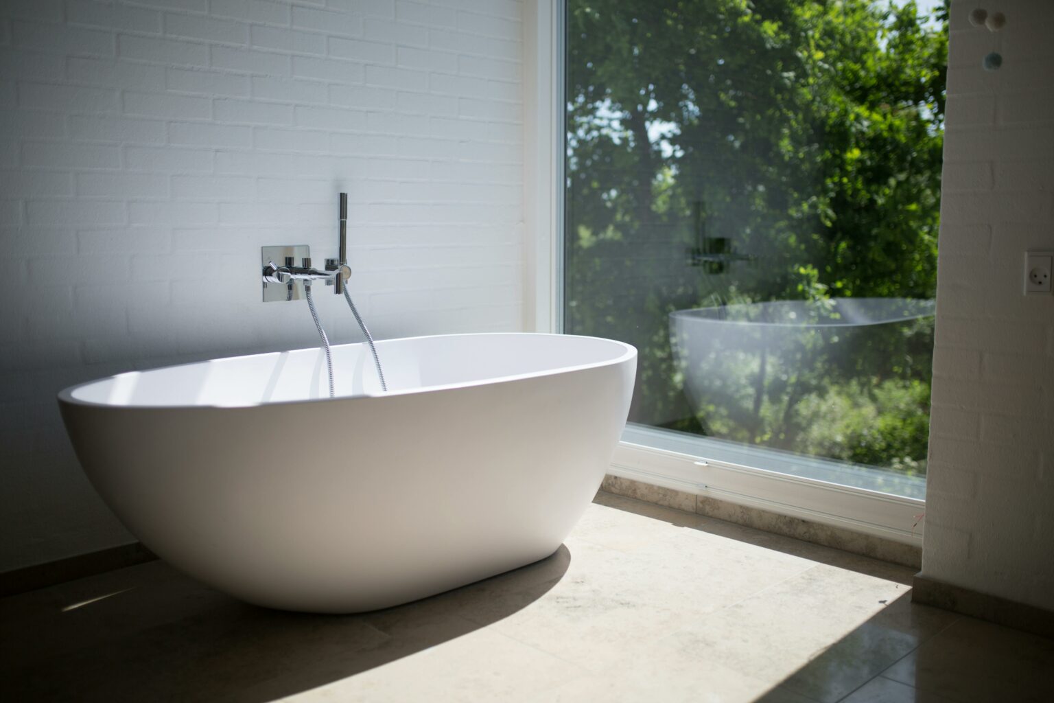 Whirlpool kaufen – Bad & Wellness von Badewell AG